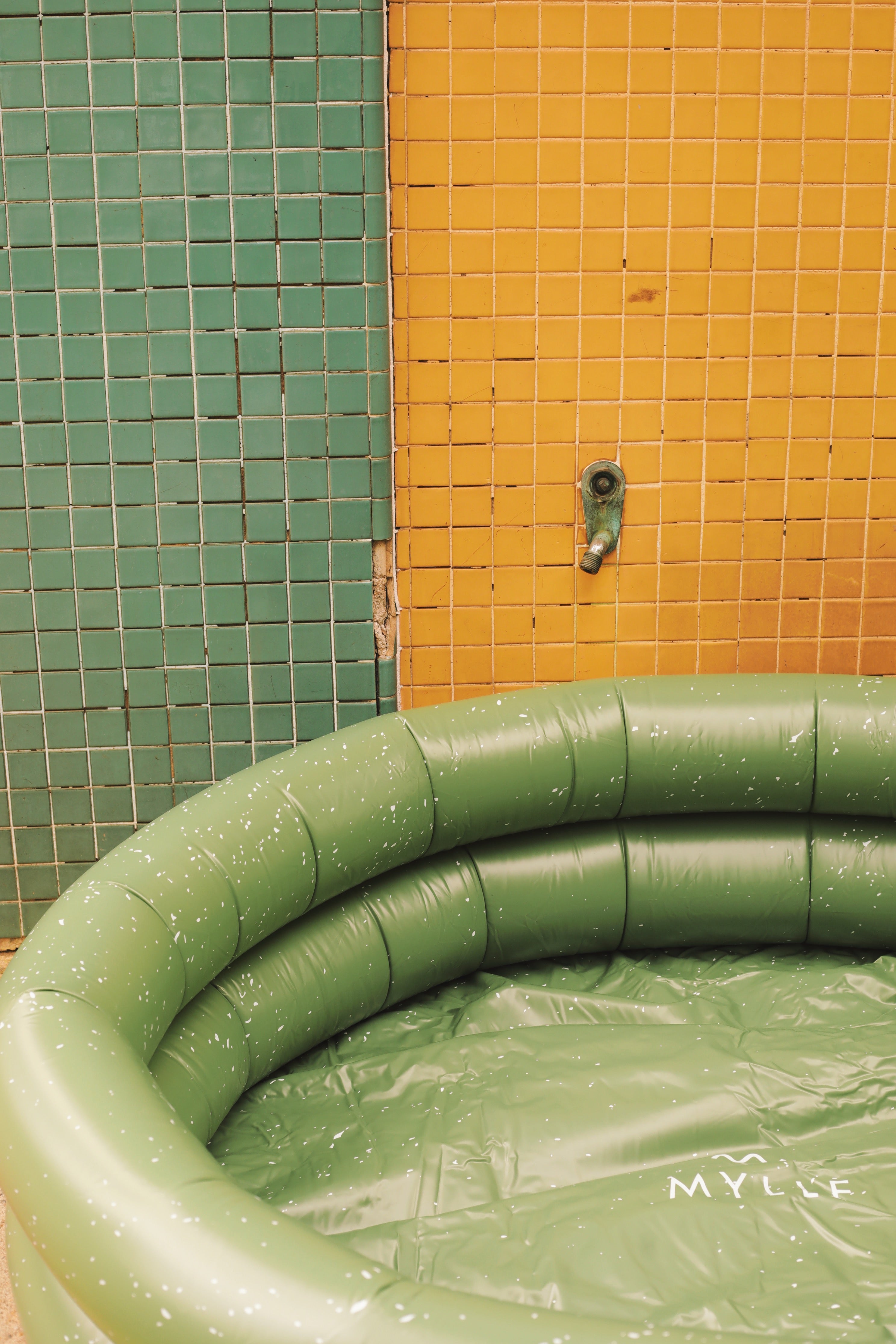 The Original Inflatable Pool (grid pattern) – Mylleshop