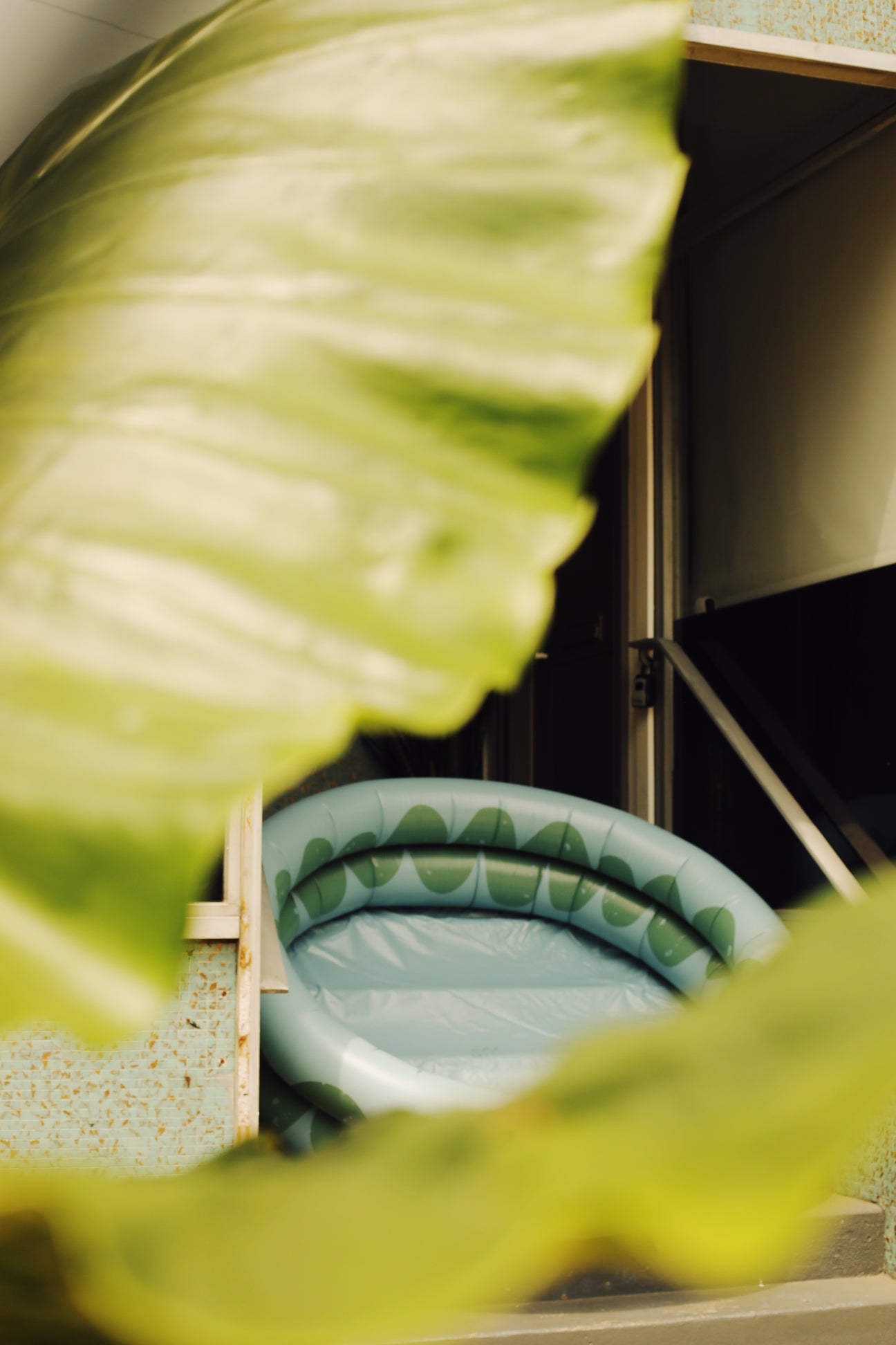 Lines Inflatable Pool – Mylleshop